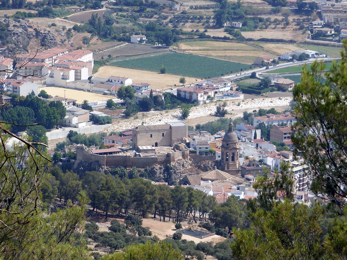Concha de Santa Ana arropa a Camacho en la presentación de su programa ...